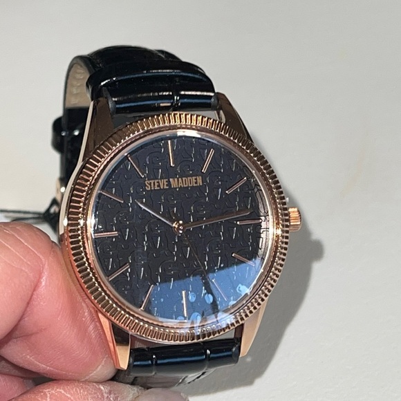 steve Maden | Accessories | Nwt Steve Madden Watch W Stainless Steel ...